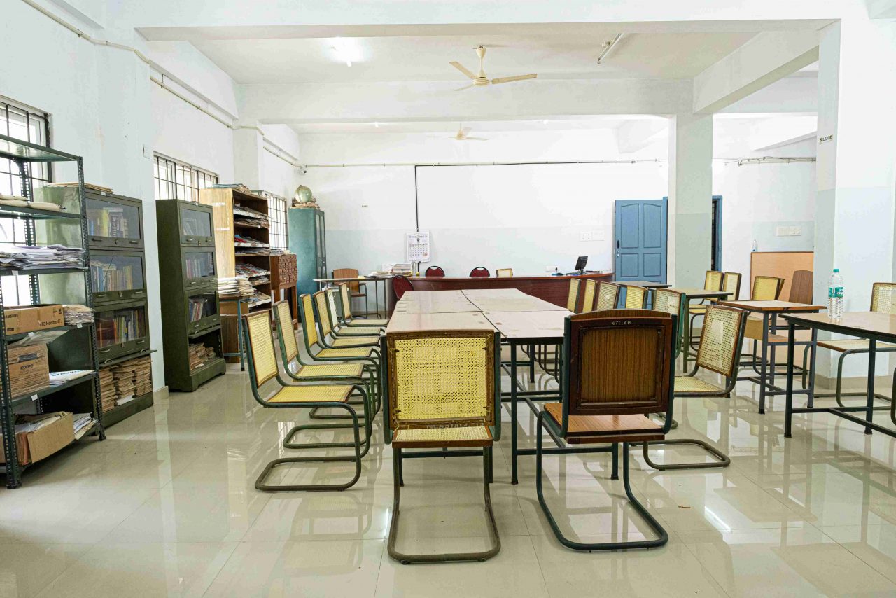 Library |Top self-financing Arts and Science college in Trivandrum